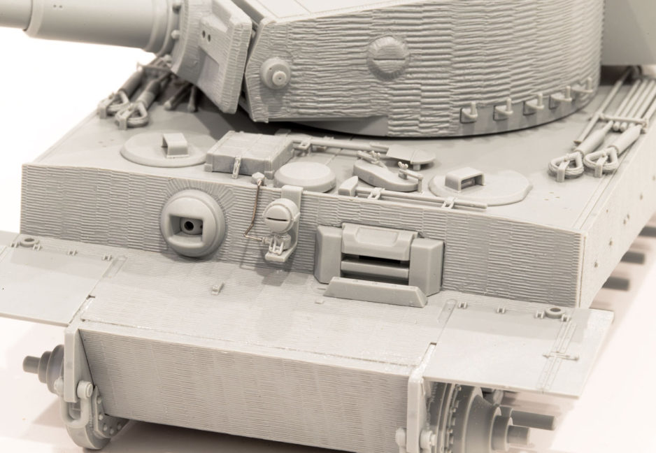 First Look at Dragon's 1/35 Tiger (6624) | Wings Tracks Guns