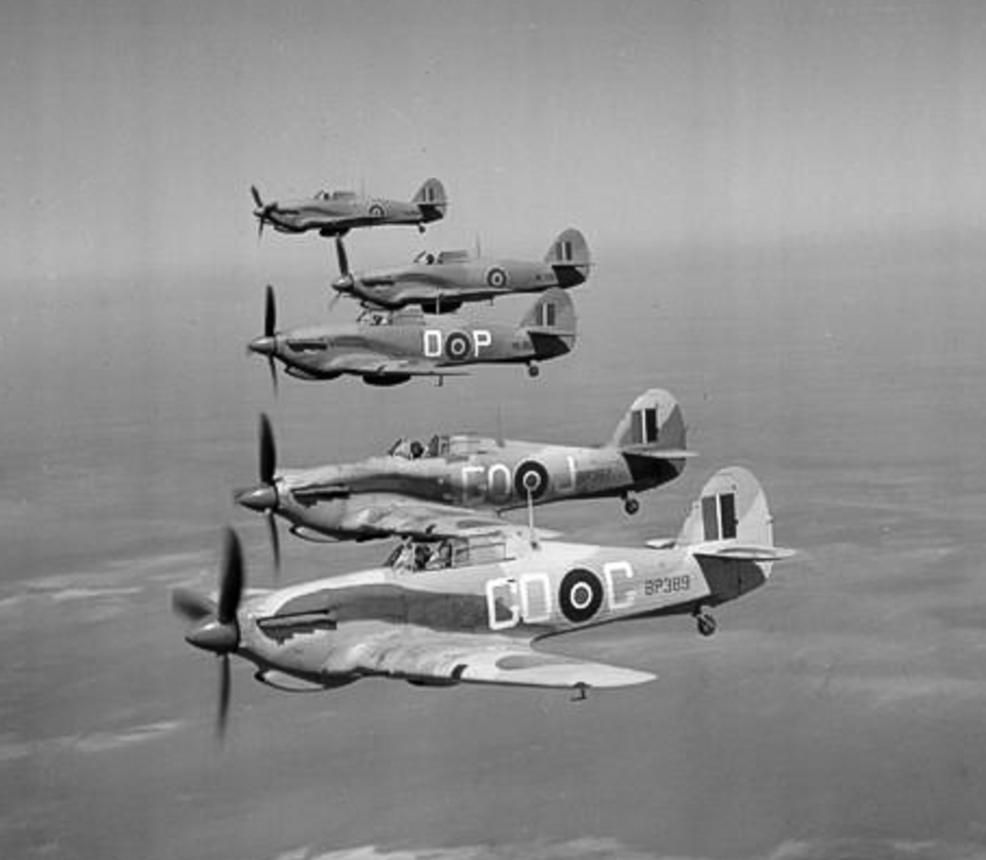 Hurricane No. 94 Squadron Formation - Wings Tracks Guns